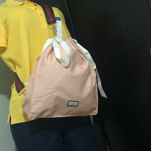 Gucci | Bags | Gucci Drawstring Bag In To Sling Crossbody Bag With Belt ...